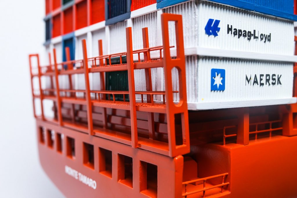Hamburg Sud Container Ship Model, Nautical Decor, Bulk Carriers and ...